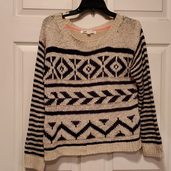 Jolt | Sweaters | 5 2 Ladies Sweater | Poshmark